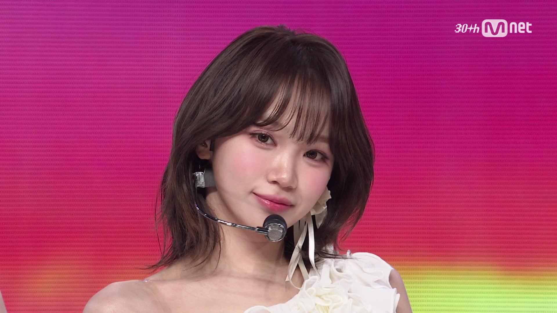 LE SSERAFIM - HOT | Mnet 250327 방송 | ZUM TV