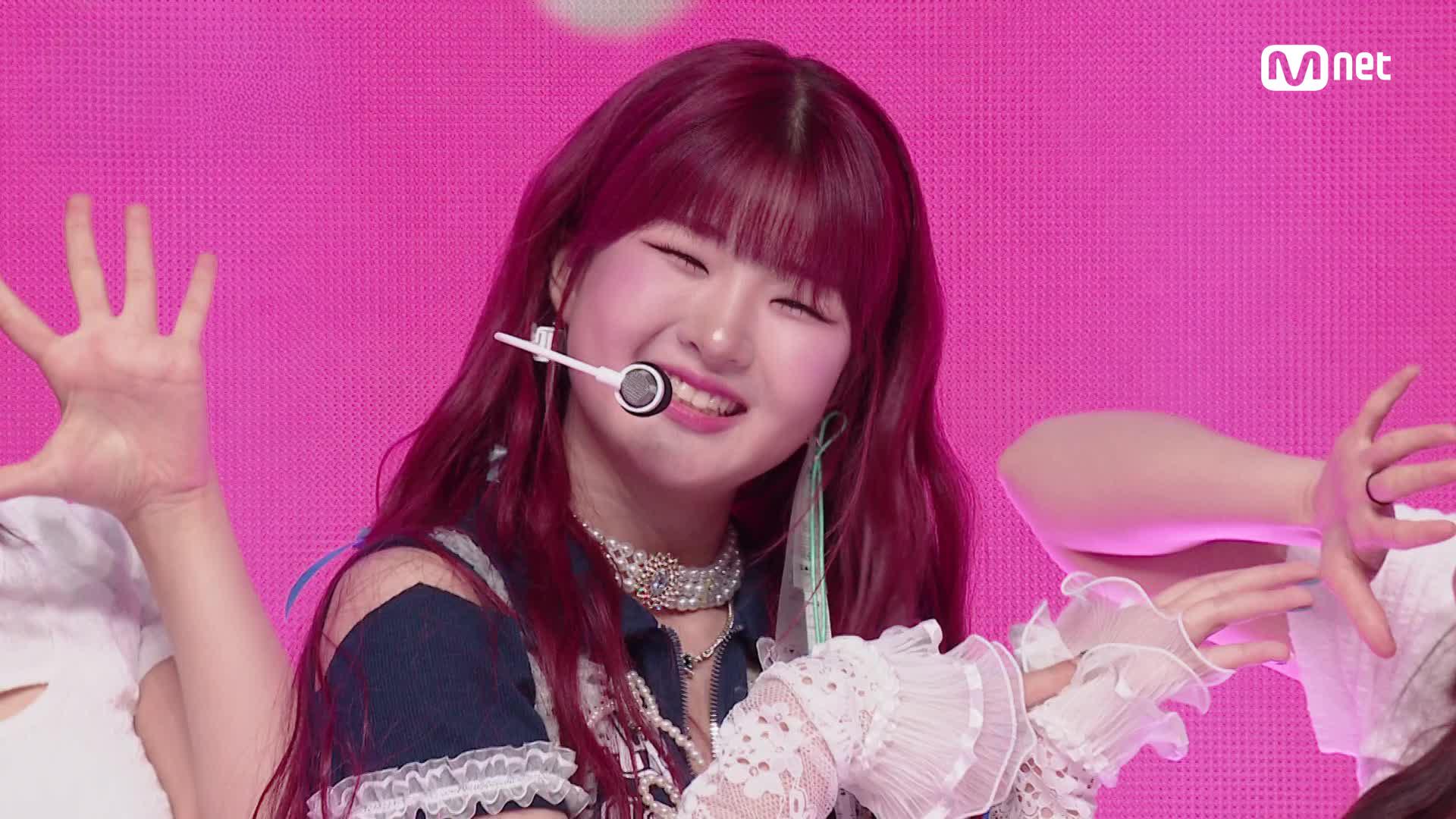 서이브 (SEO EVE) - Talk Talk (짝남에게 연락오는 노래) | Mnet 250522 방송 | ZUM TV