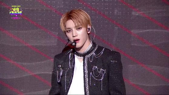 NCT 127 (엔씨티 127) - Faster + 질주 (2 Baddies) | KBS 221216 방송 | ZUM TV