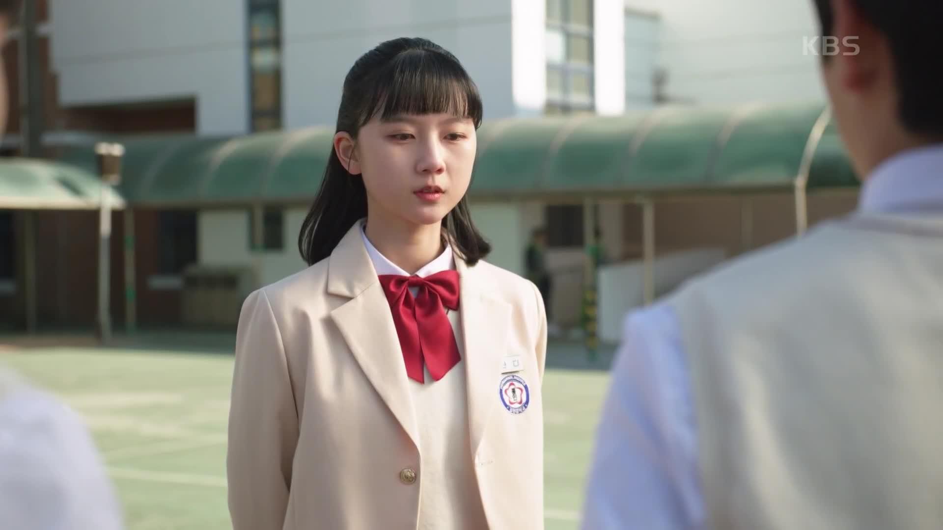 ＂오다가 길에서 주웠어＂김시은은 김하겸에게 빵 선물을 한다 | KBS 230425 방송 | ZUM TV