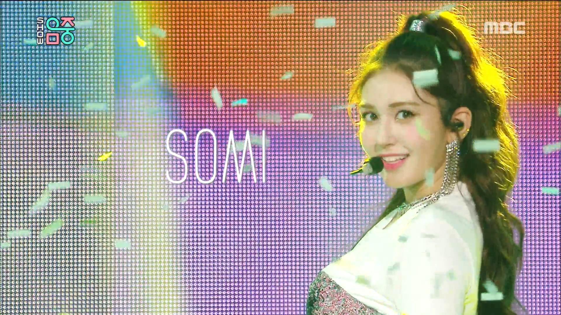 전소미 - BIRTHDAY(SOMI - BIRTHDAY) | ZUM TV