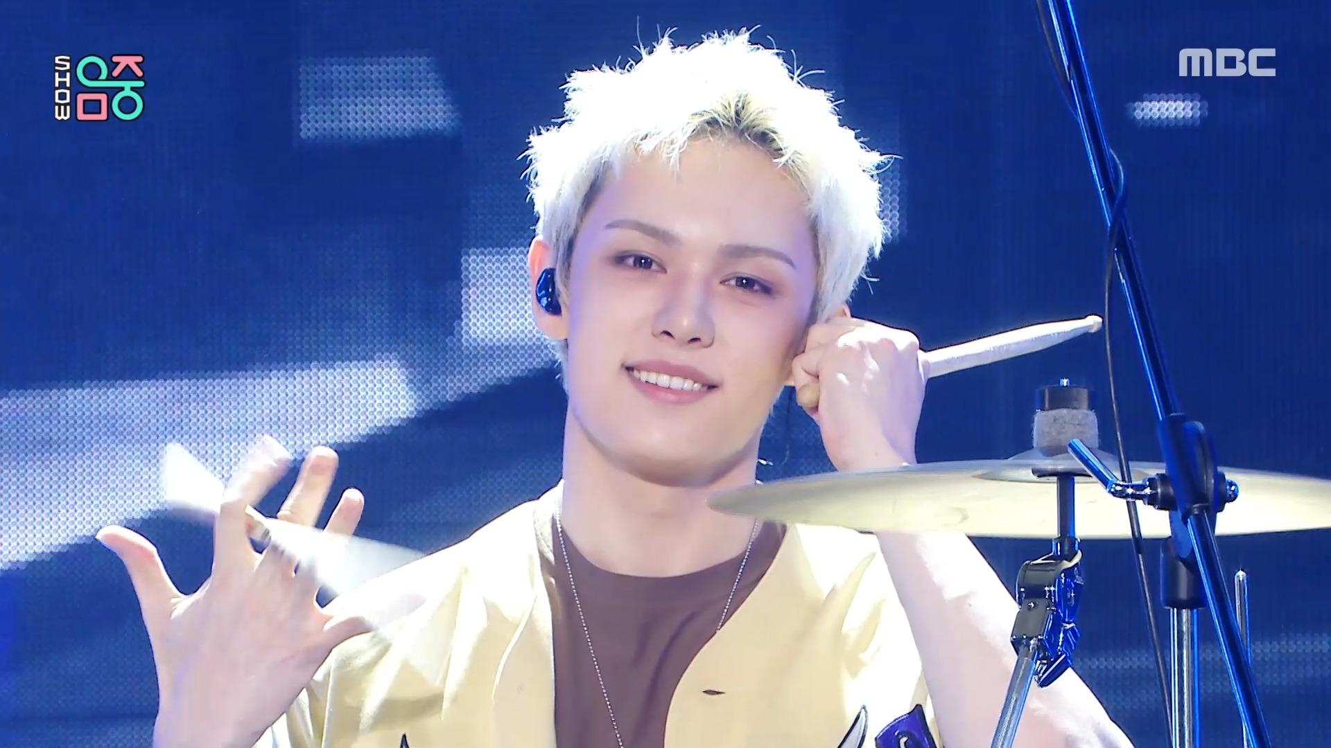 에이엠피 - I Did It (AxMxP - I Did It), MBC 250920 방송 | ZUM TV