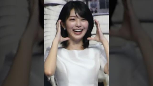 홍승희(Hong Seung Hee), 귀여움 폭발하는 '더 문' 하트 #홍승희 #더문 #hongseunghee #themoon #VIP시사회 | ZUM TV