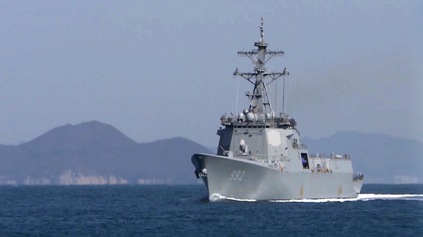 KDDX 결정, 신중에 신중…＂미 협력에도 영향＂ | ZUM TV