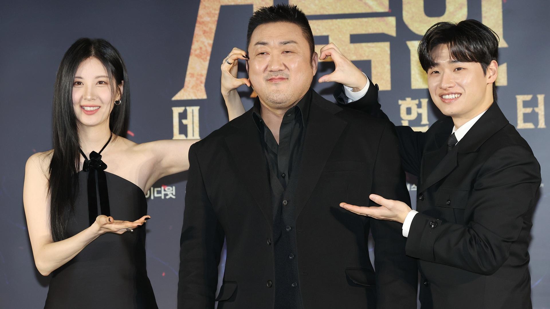 [꿀잼 콘텐츠] 거룩하게 진화한 마동석 유니버스 ′거룩한 밤′ | ZUM TV