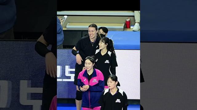 '장난치는' 박현주, '응징하는' 옐레나 [O! SPORTS 숏폼] | ZUM TV