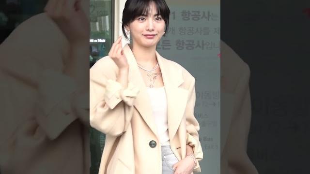 ‘살아 움직이는 CG’ 마스크걸 나나 (Nana) [O! STAR 숏폼] #osen #출국 #인천공항 #오센 #나나 #마스크걸 #nana | ZUM TV