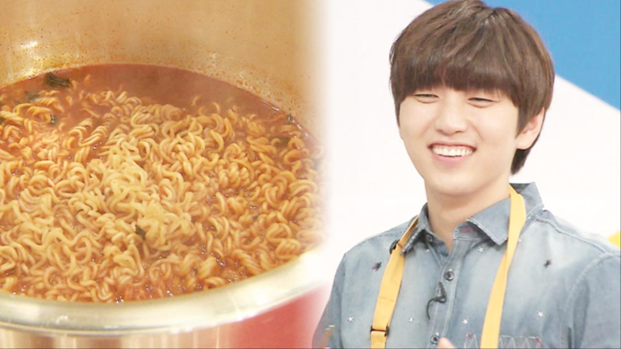 비빔면과 라면의 만남! B1A4 산들표 '비라면' | ZUM TV